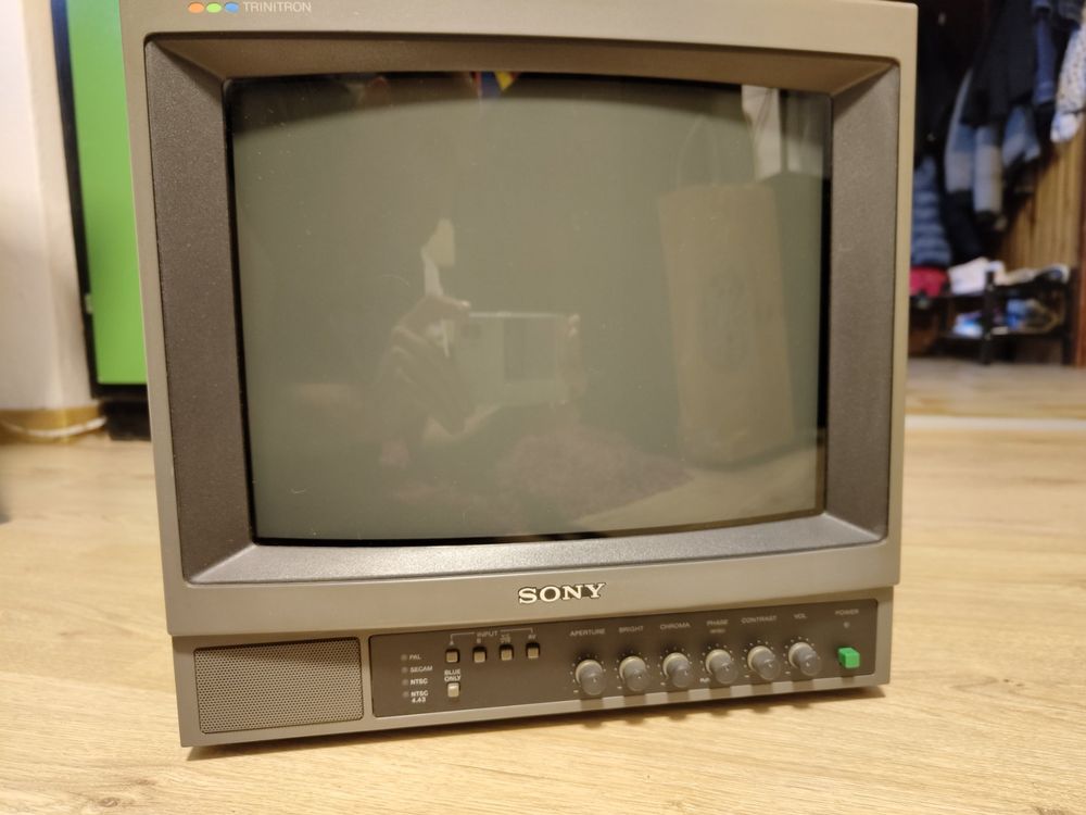 Sony Trinitron PVM-1440QM gaming monitor | Kaufen auf Ricardo