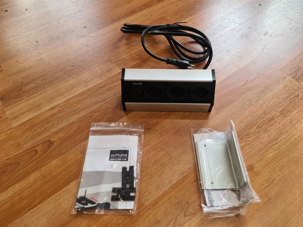 Evo Line Design Stromsteckleiste 3x T13 (Neu und originalverpackt) in Krinau für CHF 12 – mit ...