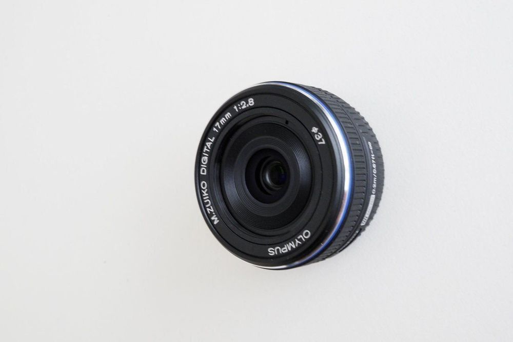 Olympus 17 /2.8 pancake (Gebraucht) in Sursee für CHF 70 – mit ...