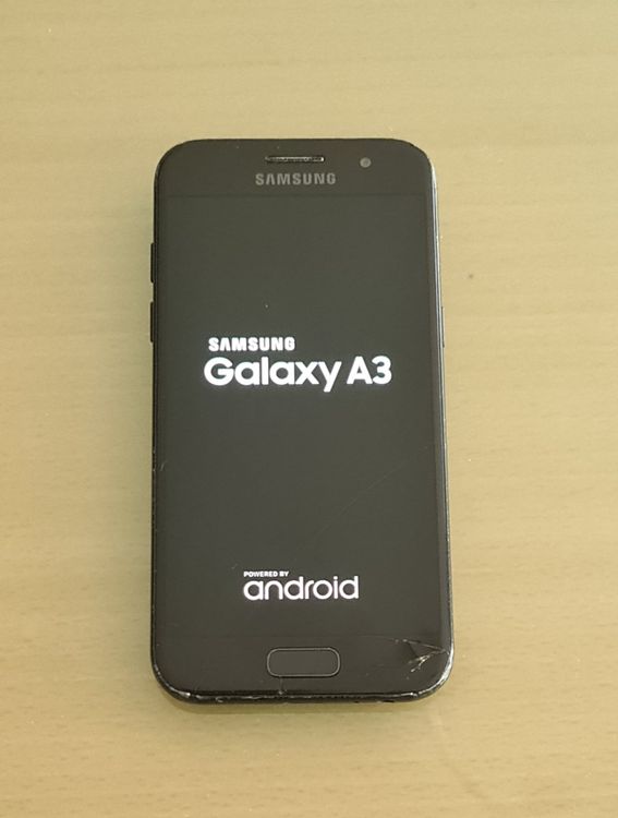 Samsung Galaxy A3 (2017) | Kaufen auf Ricardo