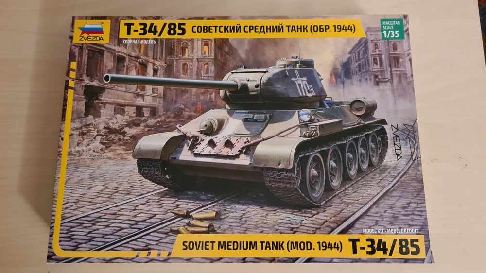 1:35 T-34/85 - Zvezda 3687 | Kaufen auf Ricardo