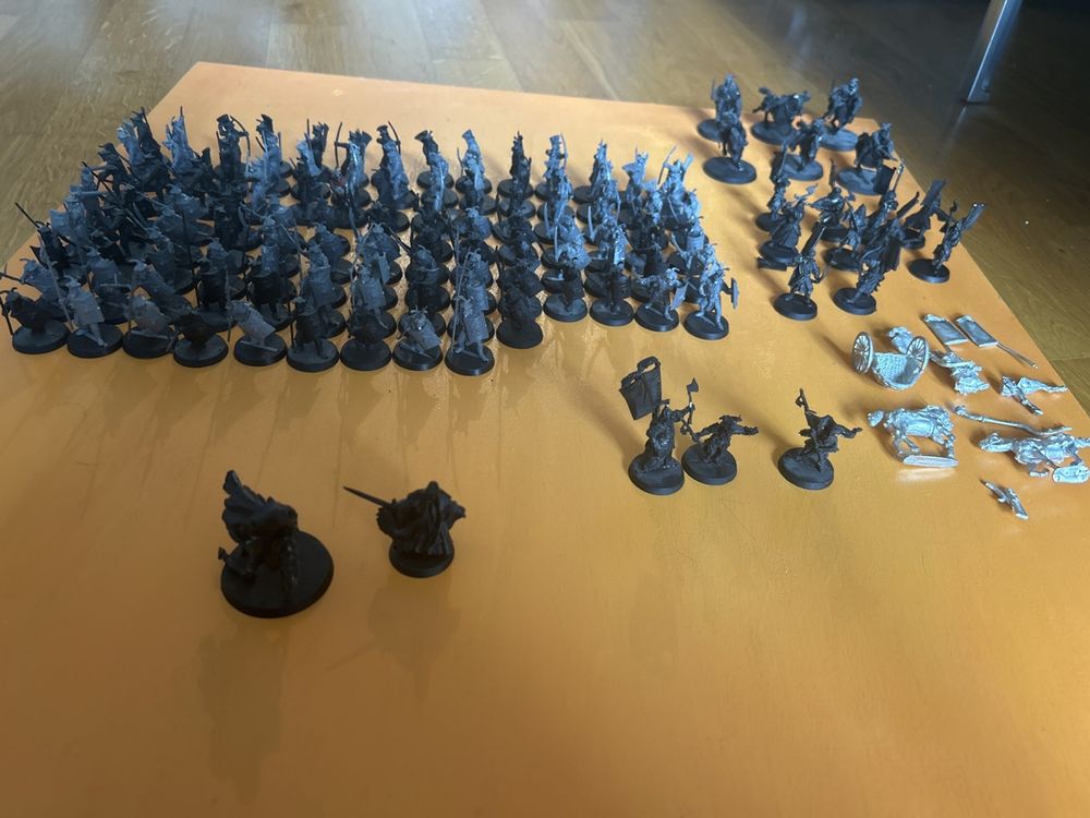 Herr der Ringe Armee Schatten im Osten Warhammer (Gebraucht) in Zürich ...