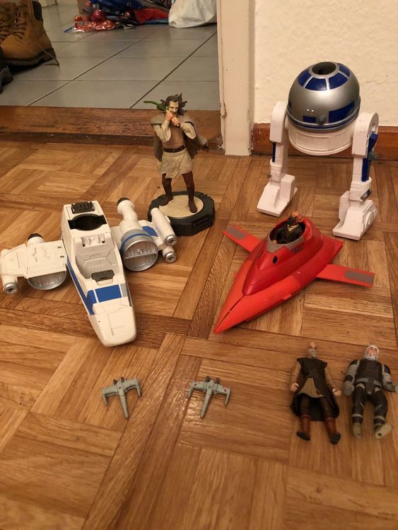STAR WARS FIGUREN UND RAUMSCHIFFE | Kaufen auf Ricardo