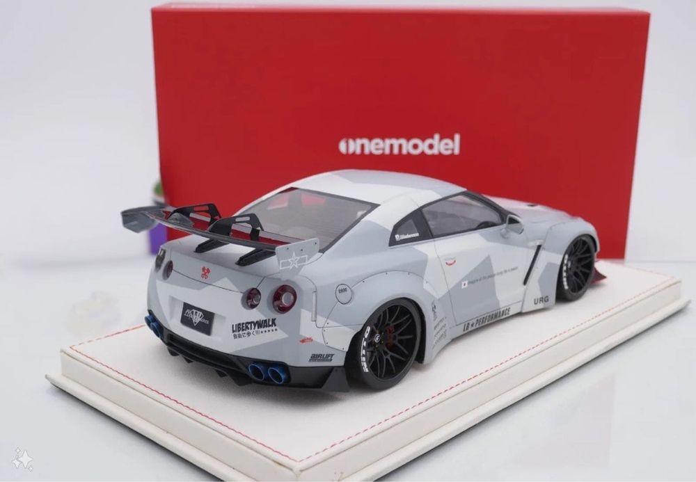 Onemodel Nissan GT-R R35 Liberty Walk Zero Fighter 1:18 (Neu (gemäss ...