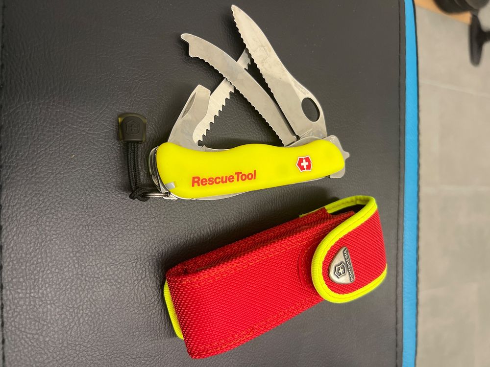 Victorinox rescue tool (Neu (gemäss Beschreibung)) in Châtel-St-Denis ...