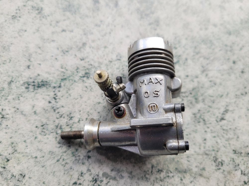 OS Max 10 Vintage Sammlermotor, blockiert zum herrichten (Defekt) in Winterthur für CHF 5 – nur ...