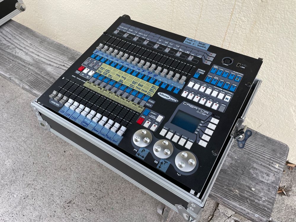 SHOWTEC Creator 1024 DMX Steuerpult (Gebraucht) in für CHF 580 – mit ...