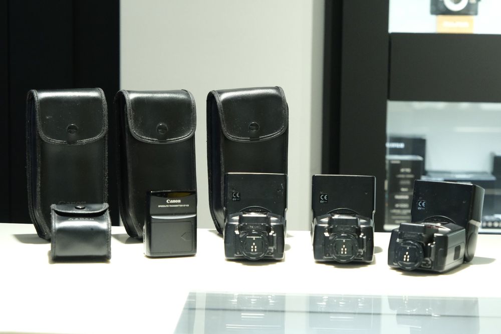 Canon Speedlite 550EX inkl. ST-E2 Sender (Gebraucht) in Basel für CHF ...