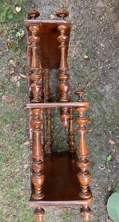 Biedermeier Wandregal antik, Nussbaum massiv Regal Holz (Gebraucht) in ...