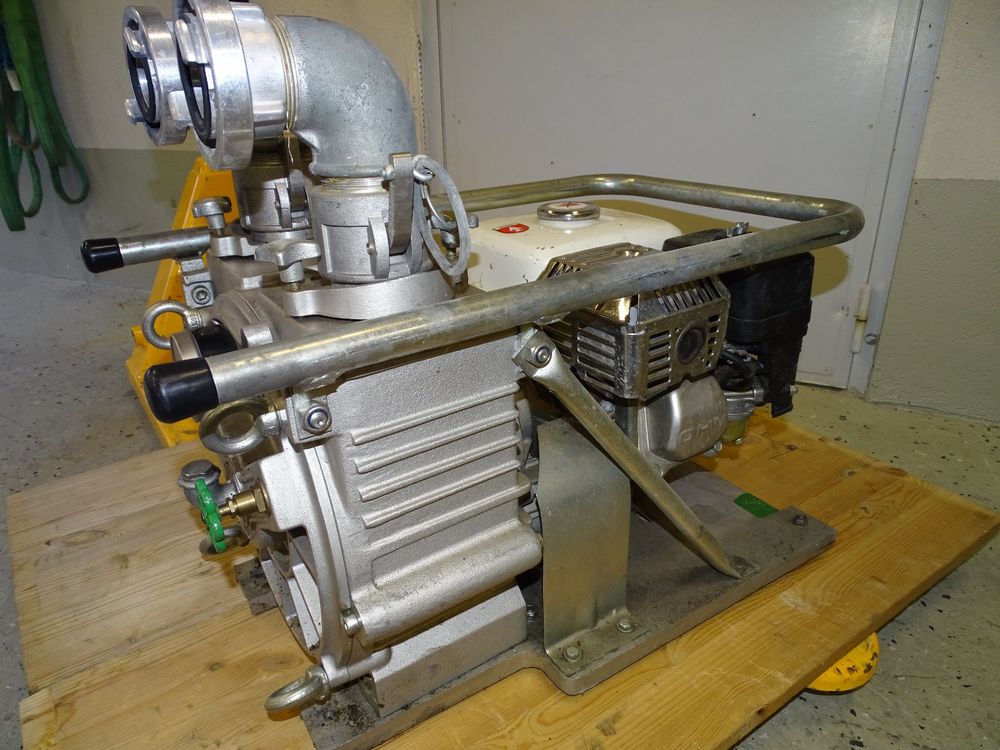 ELRO Pumpe Honda Benzinmotor Schlauchpumpe Wasserpumpe | Kaufen auf Ricardo