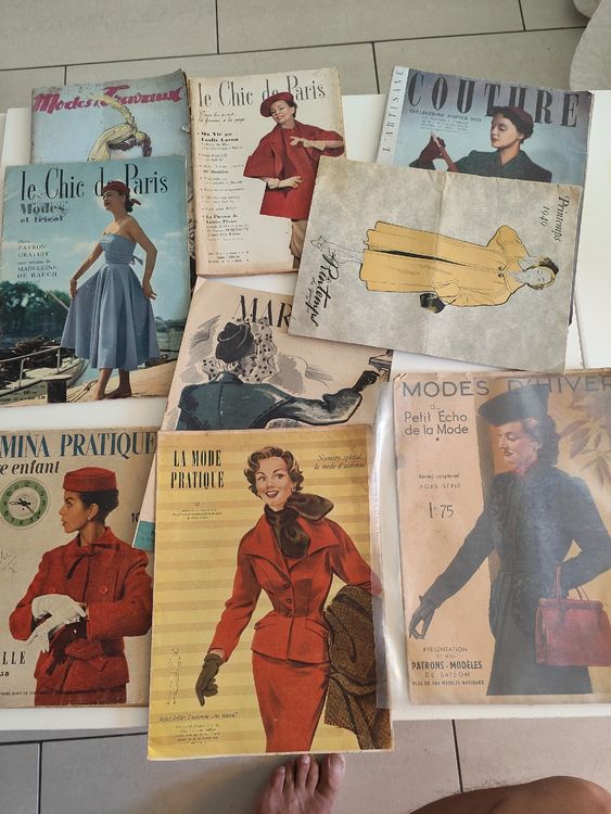 9 magazines anciens mode vêtements (Gebraucht) in Prilly für CHF 11 ...