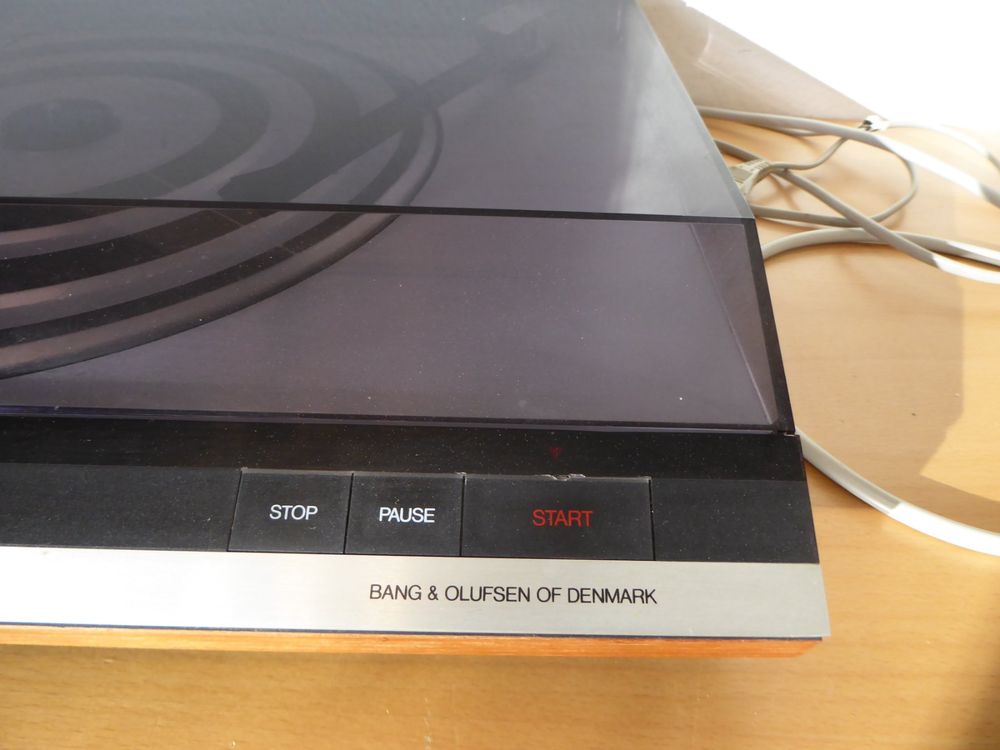 Bang & Olufsen Beogram 2400 Turntable (Gebraucht) in für CHF 11 – nur ...
