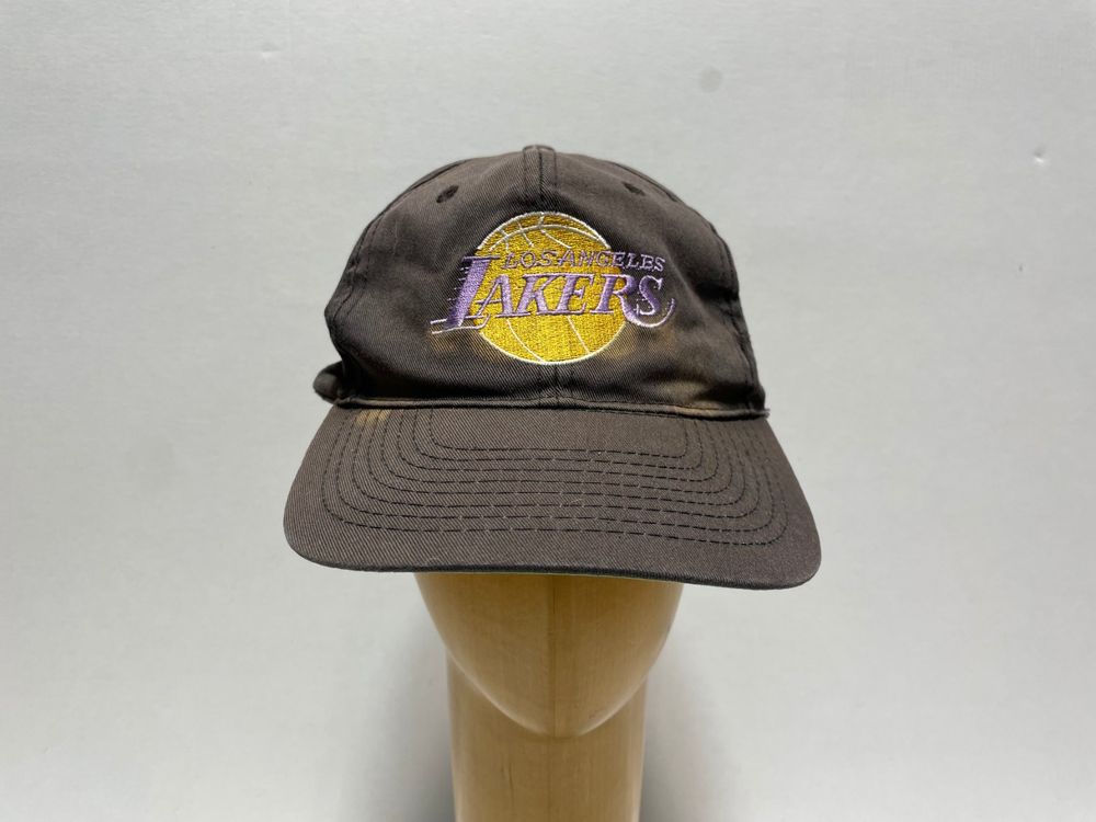 Vintage 90s 6-Panel Cap Los Angeles Lakers NBA (Gebraucht) in Lausanne ...