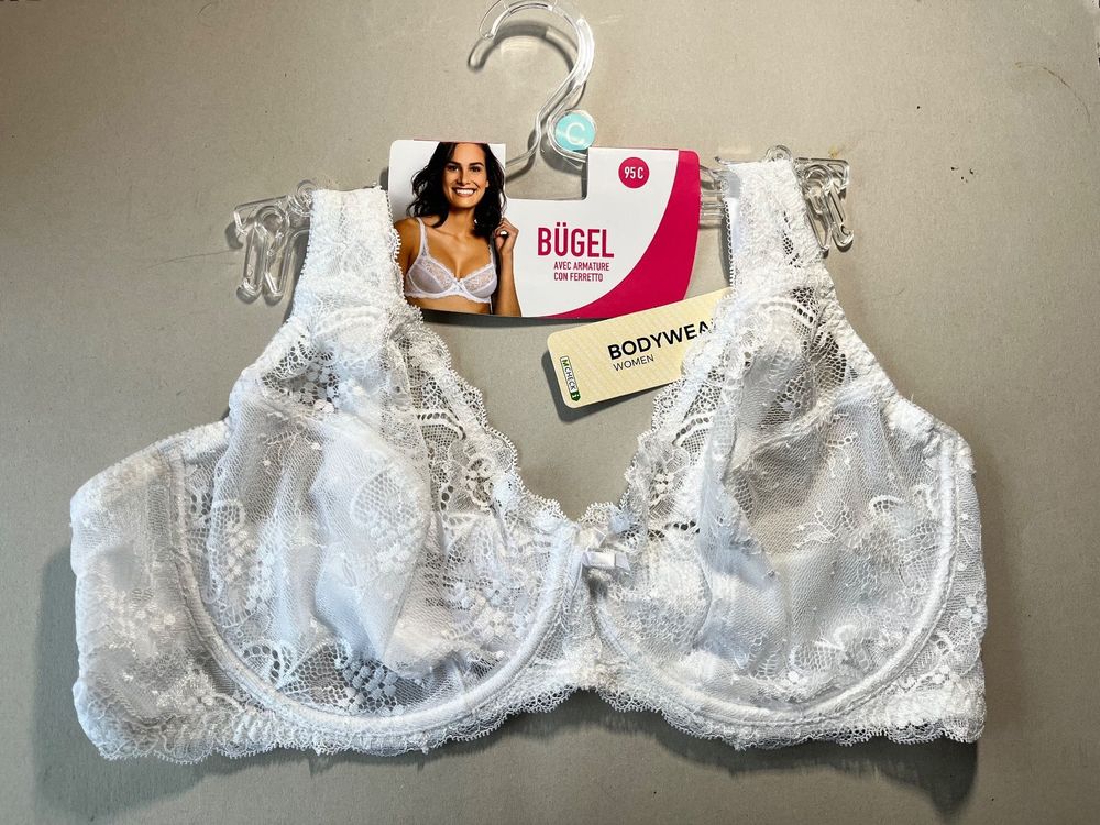 BH aus Vollspitze (Migros), Grösse 95C (Neu und originalverpackt) in ...