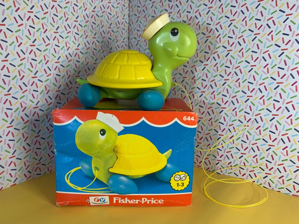 #644 Fisher Price Tag Along Turtle Vintage (Lot 7) (Gebraucht) in ...