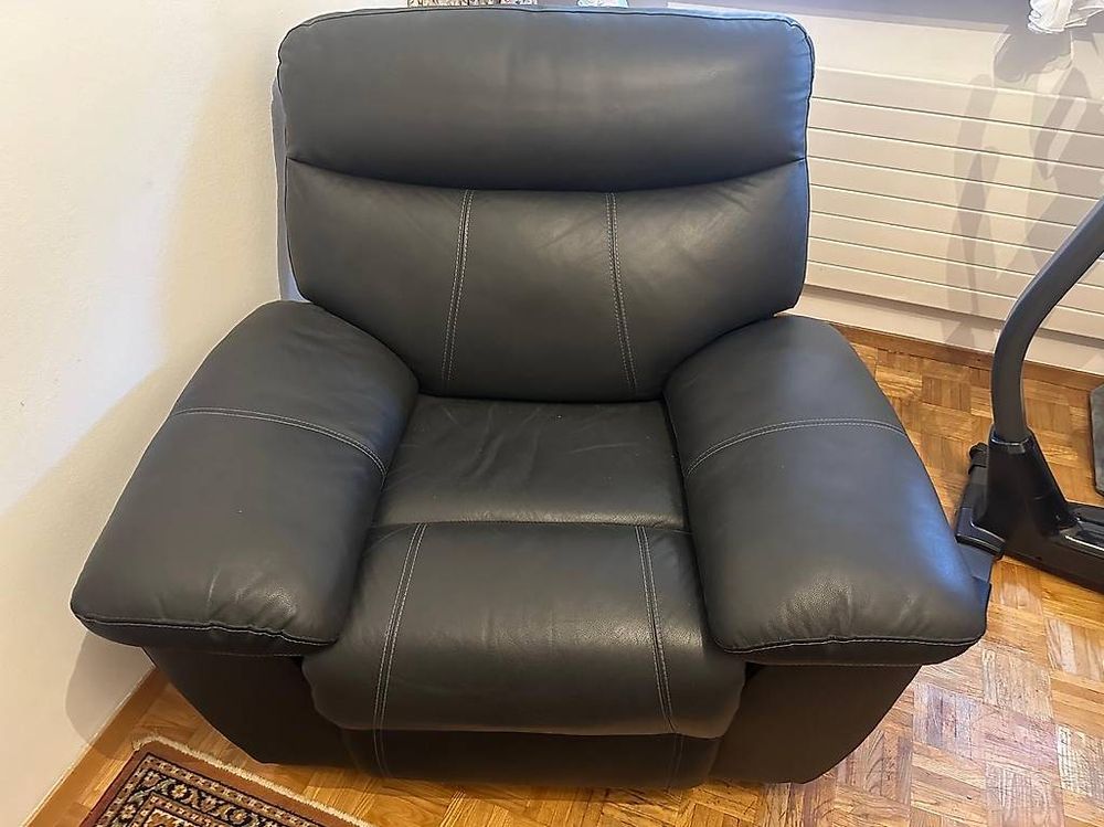 Poltrona reclinabile blu (Gebraucht) in Adliswil für CHF 90 – nur ...