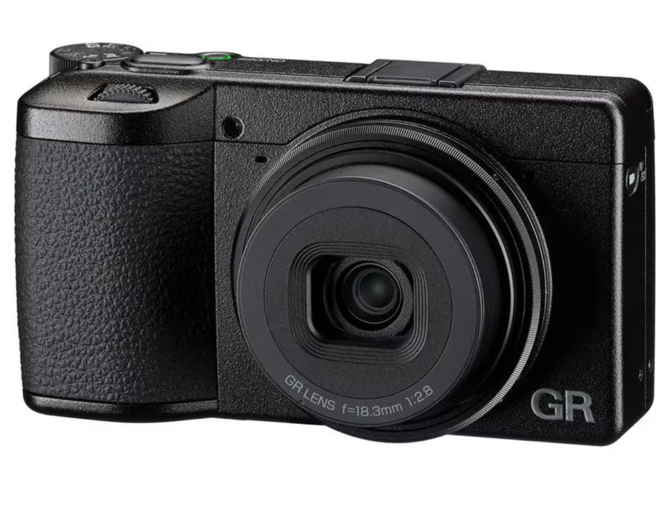Ricoh GR IV 4 (Neu und originalverpackt) in Thun für CHF 1200 – nur ...
