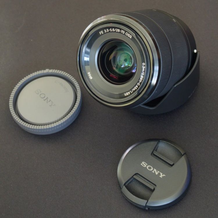 Lens Sony FE 28-70mm f/3.5-5.6 OSS (SEL-2870) (Gebraucht) in Montreux ...