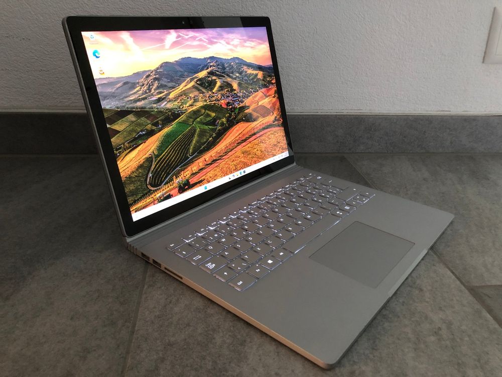 Surface Book, i5-6300U, 3000x2000 Pixel, 8GB RAM, 128GB SSD (Gebraucht) in Aadorf für CHF 221 ...