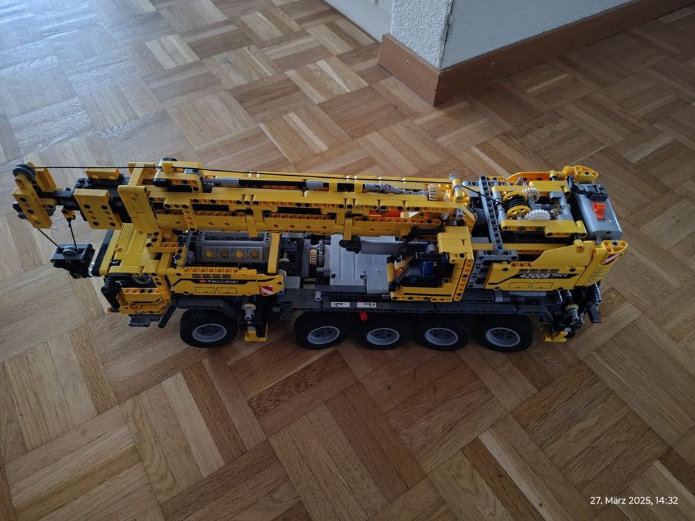 Lego Technic Kran 42009, funktionsfähig (Gebraucht) in Utzenstorf für ...