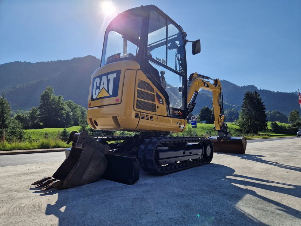 Minibagger Kettenbagger Bagger CAT 302.4 D | Comprare su Ricardo