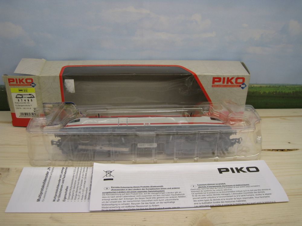 PIKO 57495 E-Lok Taurus DB 182 100-8 / MM Digital (Gebraucht) in für ...