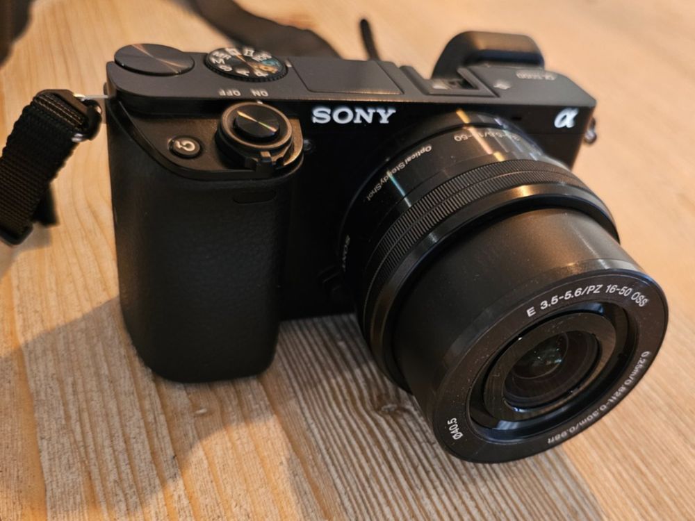 Sony Alpha 6000 – neuwertig inkl. umfangreiches Zubehör (Gebraucht) in ...