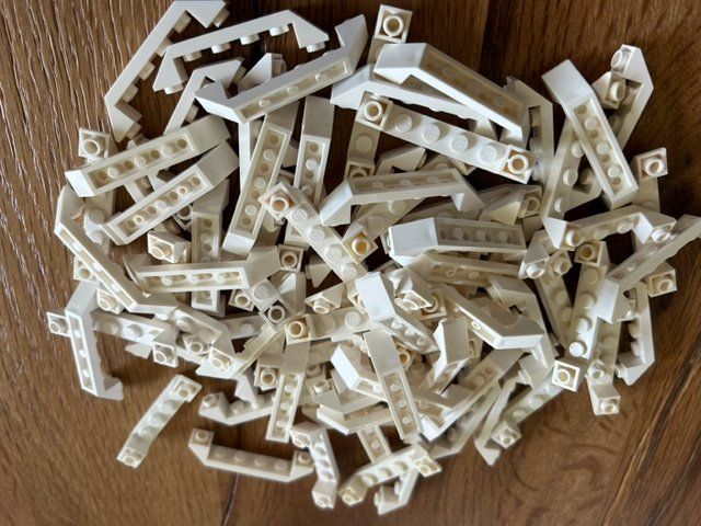 LEGO 75x Schrägstein 6x1 (52501) (Gebraucht) in Müntschemier für CHF 7. ...
