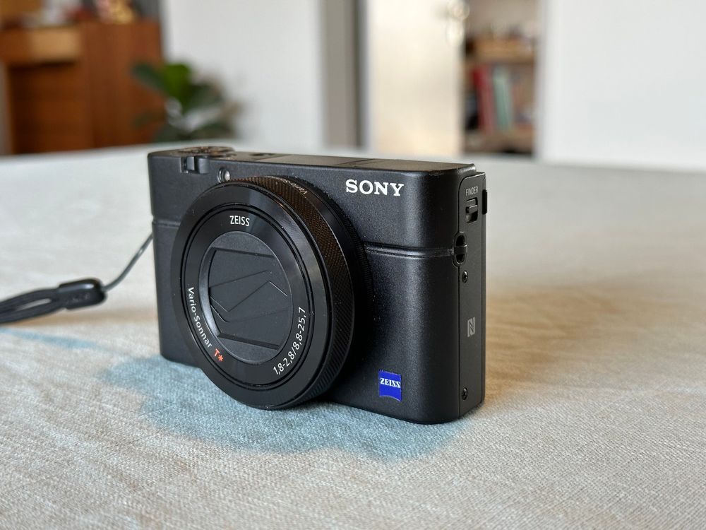 Digitalkamera Sony Cyber-Shot DSC RX100 | Kaufen auf Ricardo