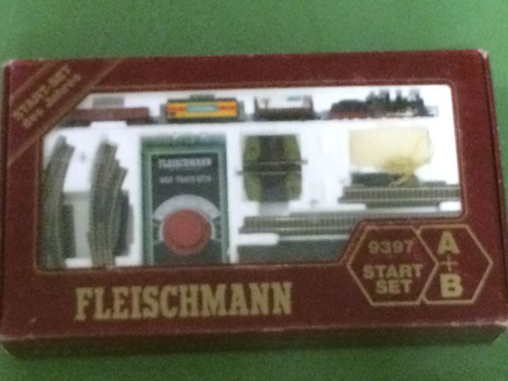 FLEISCHMANN N " piccolo " START SET 9397 usato scala N | Kaufen auf Ricardo