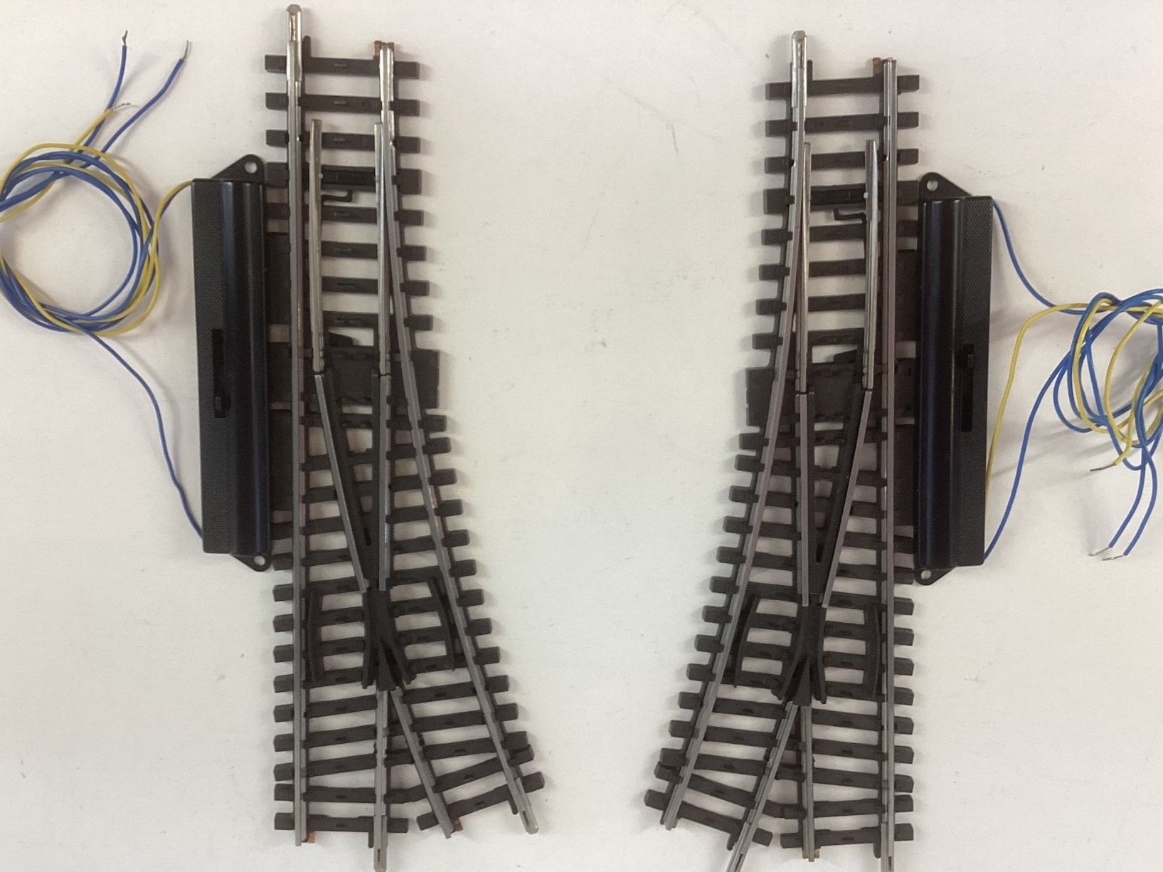 Märklin H0 K-Gleis 2261 Elektromagnetisches Weichenpaar (Gebraucht) in Rodersdorf für CHF 25 ...