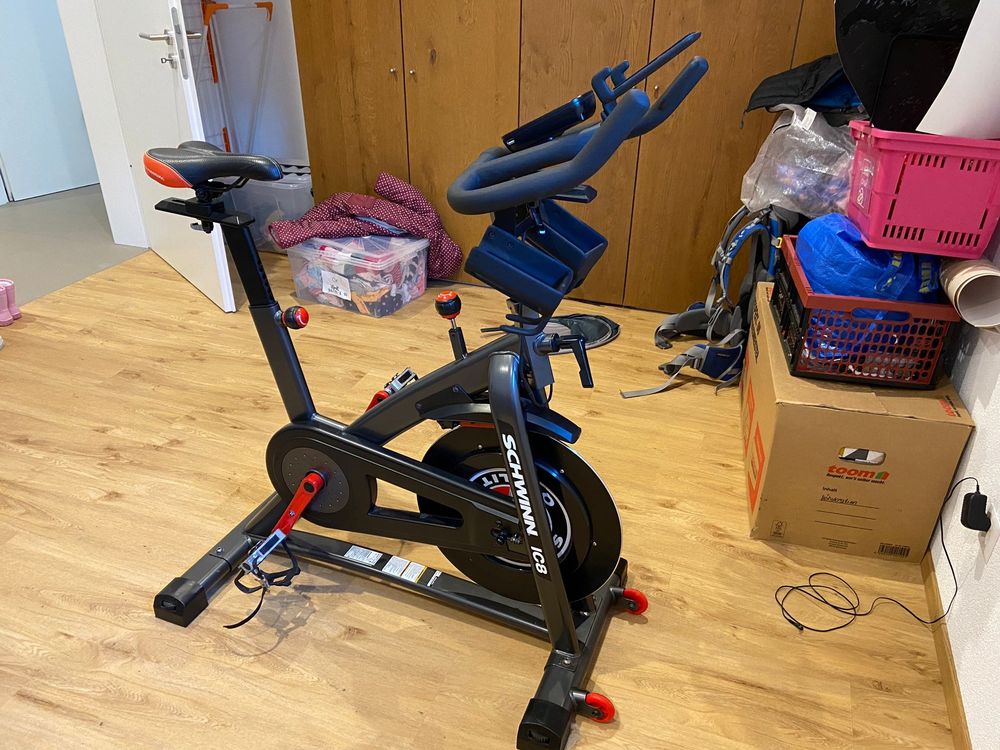Schwinn IC8 (Gebraucht) in Schupfart für CHF 650 – nur Abholung auf ...