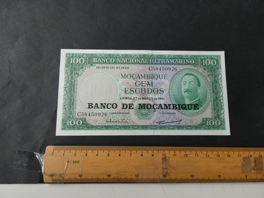 Mocambique 1961, 100 Escudos ungefaltet (Neu (gemäss Beschreibung)) in Hinterforst für CHF 2 ...