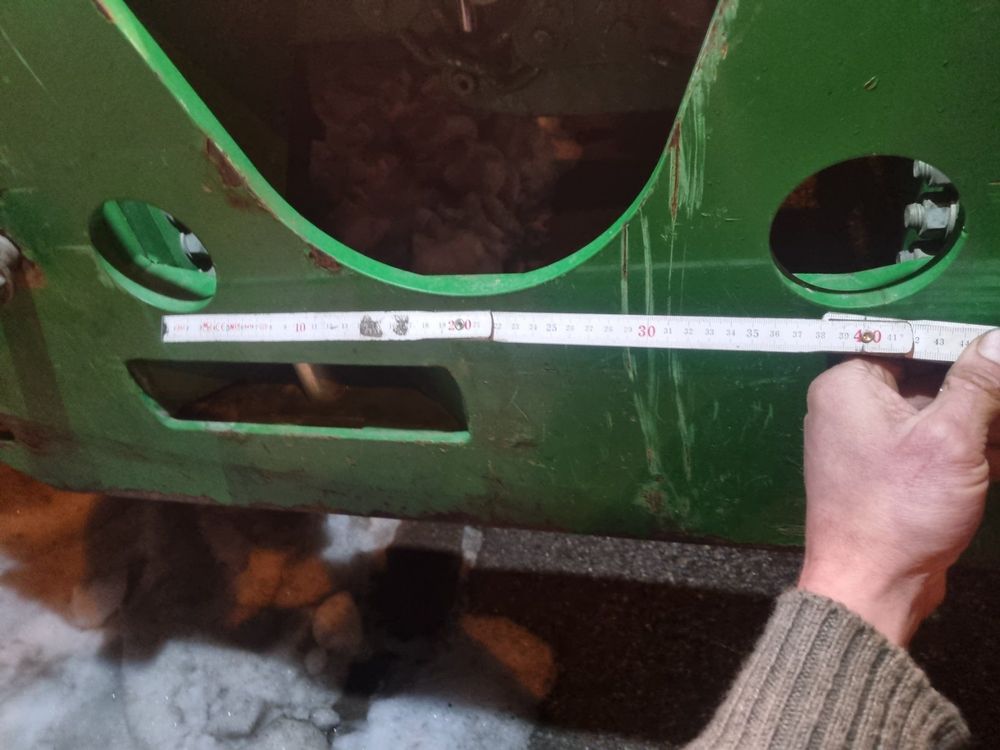 Schneepflug Anbauplatte VSS A John Deere (Gebraucht) in Bauma für CHF ...