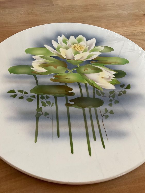 Keramik Teller / Platte mit Seerosen (Gebraucht) in Rümlang für CHF 5.5 – mit Lieferung auf ...