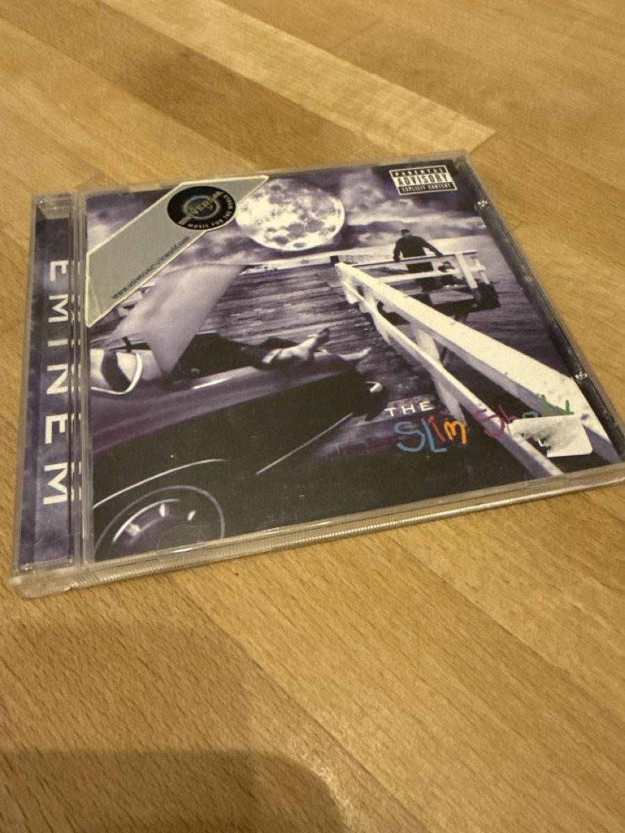 Eminem - the slim shady (Gebraucht) in Zermatt für CHF 2 – mit ...