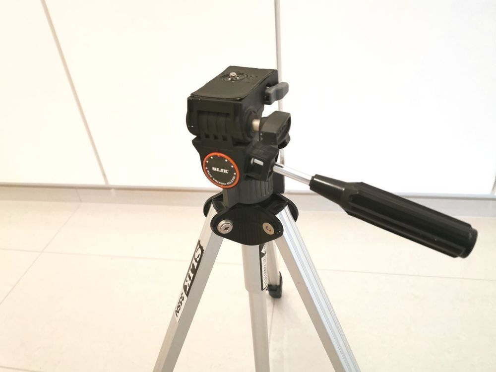 Stativ SLIK 35SN, Aluminium (Gebraucht) in Riedholz für CHF 15 – mit ...
