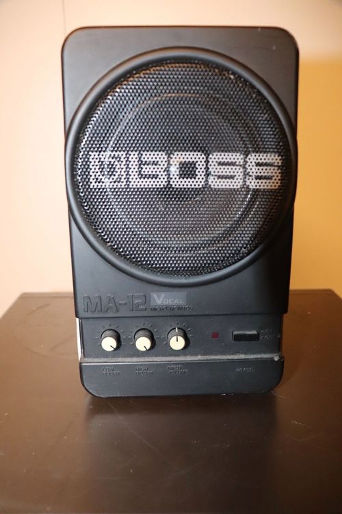 Lautsprecher BOSS MA-12 Vocal MICRO MONITOR (ROLAND) | Kaufen auf Ricardo