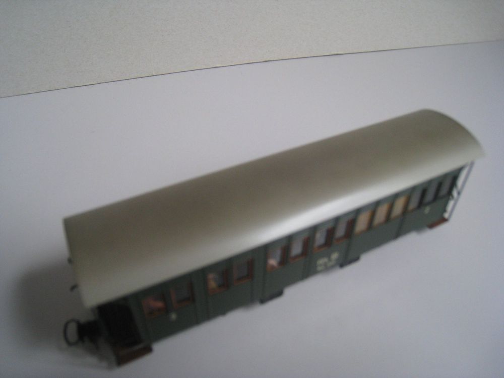 Pirovino, Rhb 2 Achser Personenwagen BC 552, Figuren+Finish (Gebraucht ...