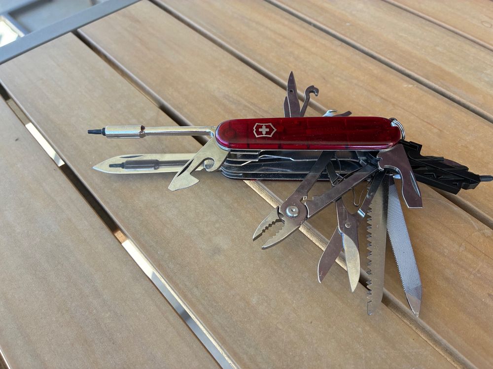 Victorinox Swiss Champ | Kaufen auf Ricardo
