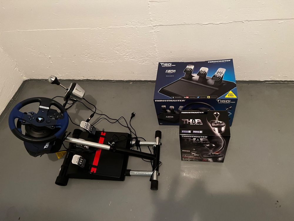 Thrustmaster Lenkrad mit Zubehör | Kaufen auf Ricardo