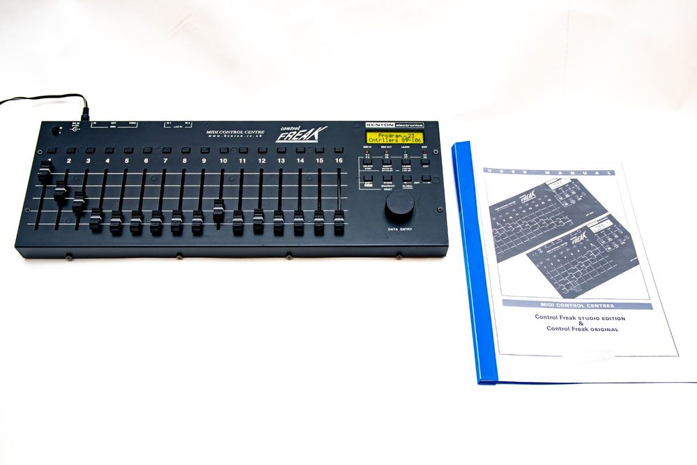 Kenton Control Freak Studio MidiController, 16 Fader (Gebraucht) in ...
