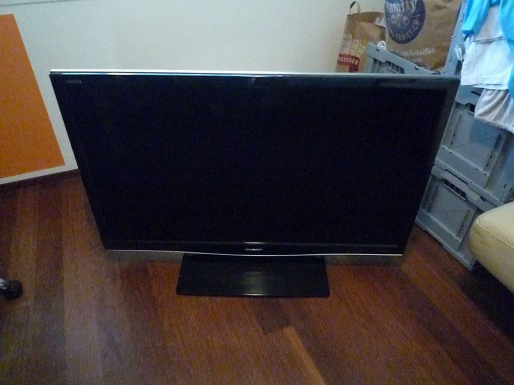 SHARP Full HD LCD-TV LC-46X20E | Kaufen auf Ricardo