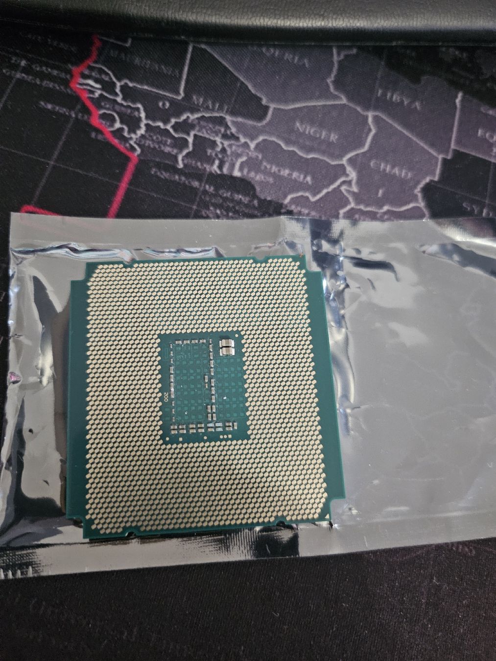 Intel Xeon E5-2699 v3 CPU 18 Kerne 36 Threads (Neu (gemäss Beschreibung ...