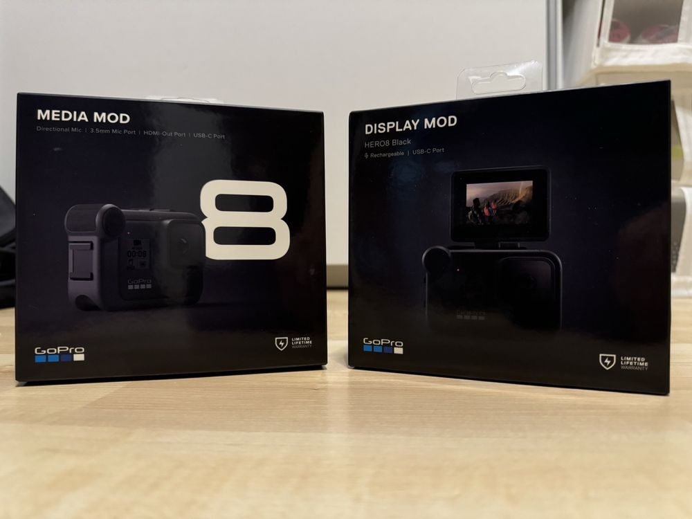 GoPro 8 Media mod + Display mode (Gebraucht) in Grabs für CHF 65 – mit ...