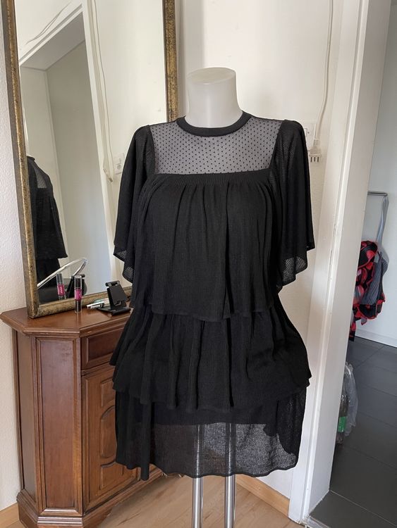 Robe vintage Zara à volants, S / SVP lisez bien le texte (Neuf (Voir ...