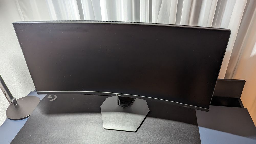 DELL 34 Zoll Curved Monitor 144Hz | Kaufen auf Ricardo