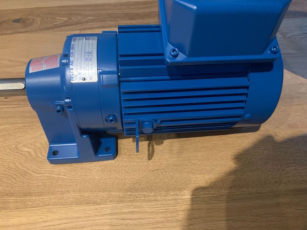 Cyclo-Drive-Getriebebremsmotor 3 Phase | Kaufen auf Ricardo