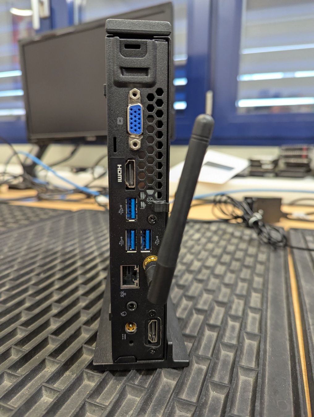 Acer Veriton N2510G Mini PC (Gebraucht) in Geroldswil für CHF 40 – mit ...