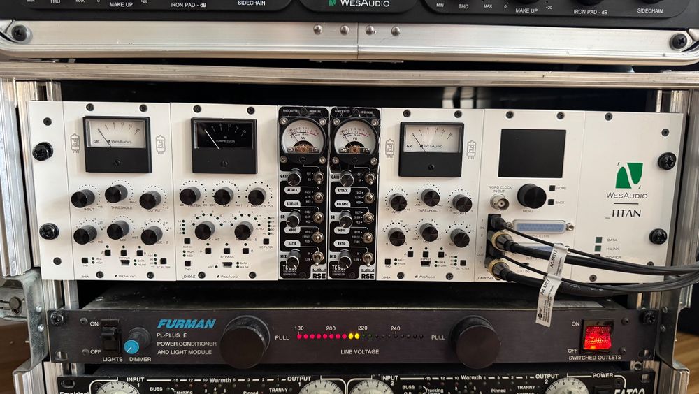 WES AUDIO COMPRESSORS 500 SERIES RACK + (Gebraucht) in Mellingen für ...